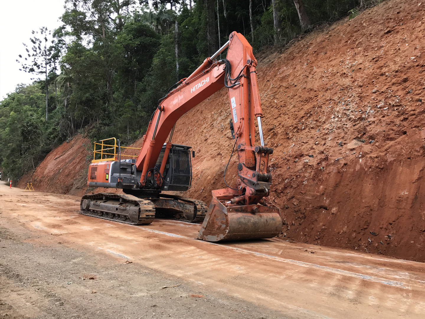 Springbrook Cyclone Debbie Clean-up - Power Clear